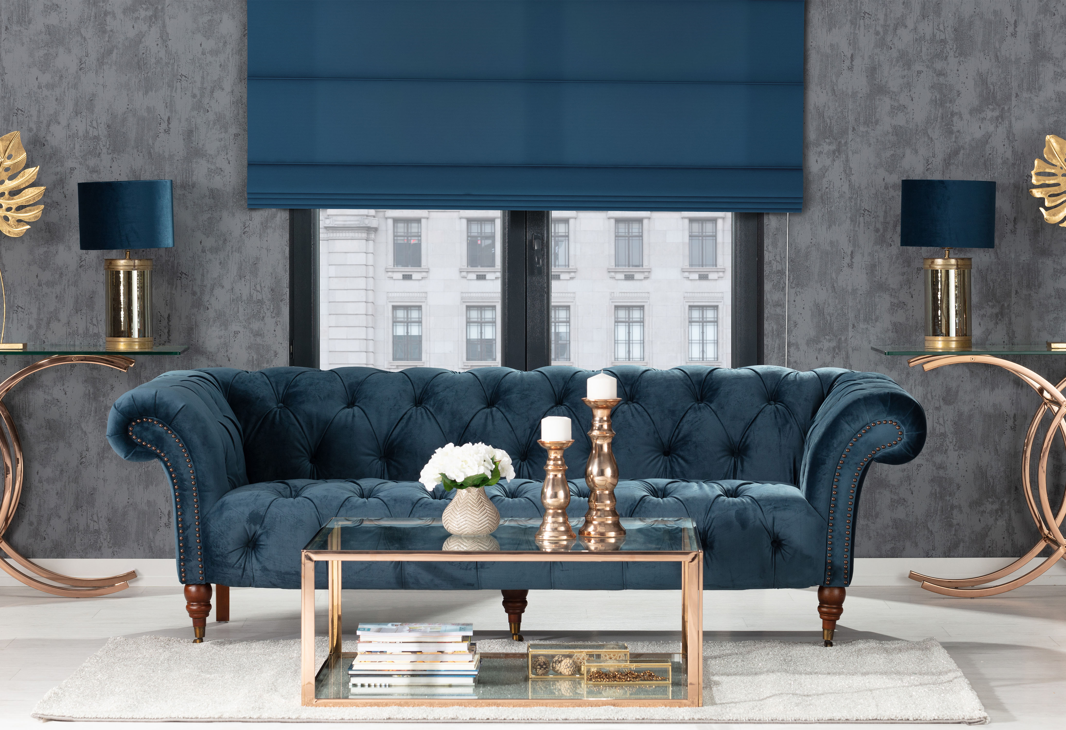 Mėlynos romanetės svetainėje (1/329)